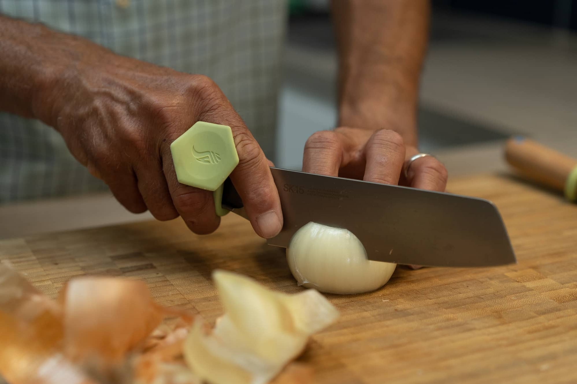 Grip Toggle Silicone Disability Aid - Pack of 4 - Story & Sons