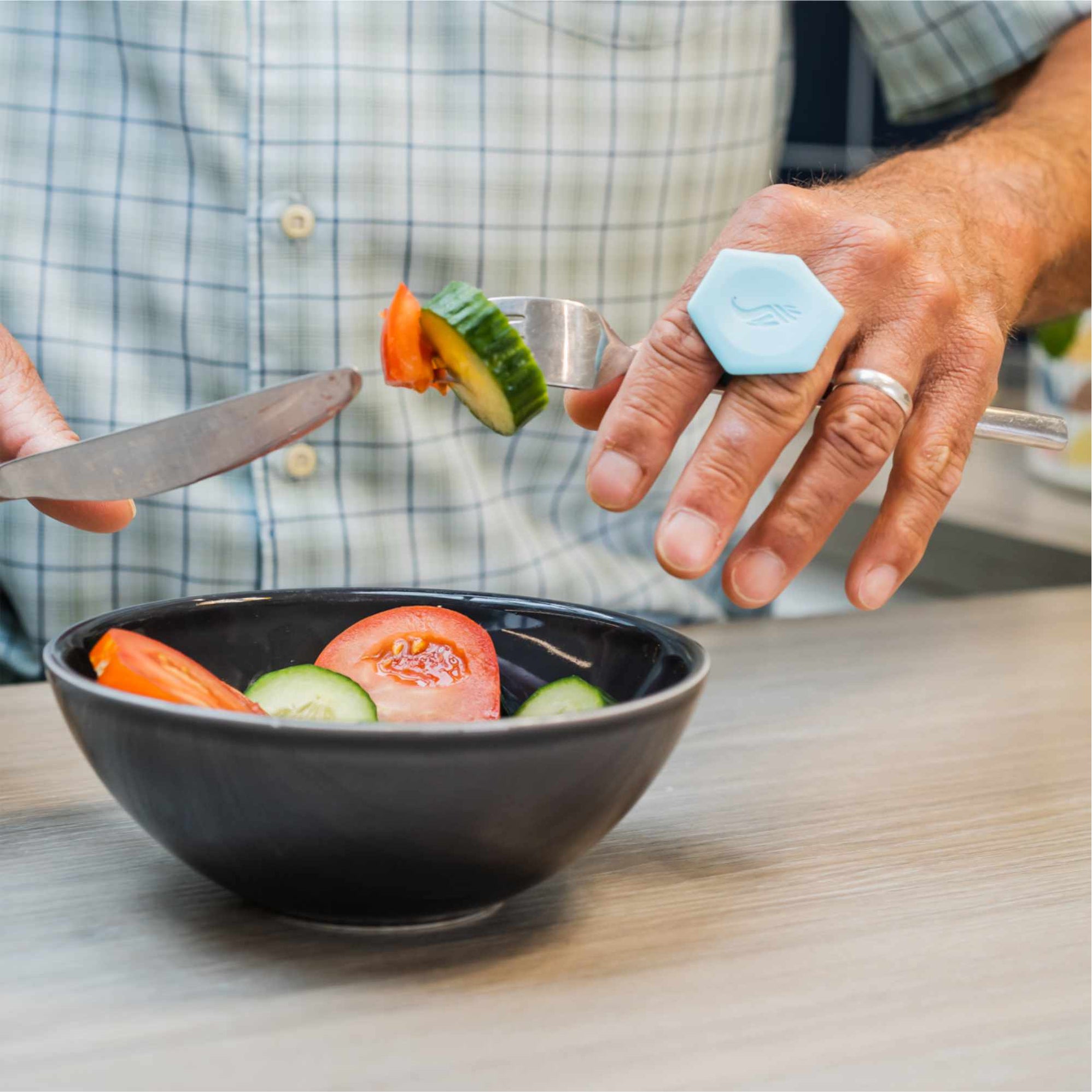 Grip Toggle Silicone Disability Aid - Pack of 4 - Story & Sons